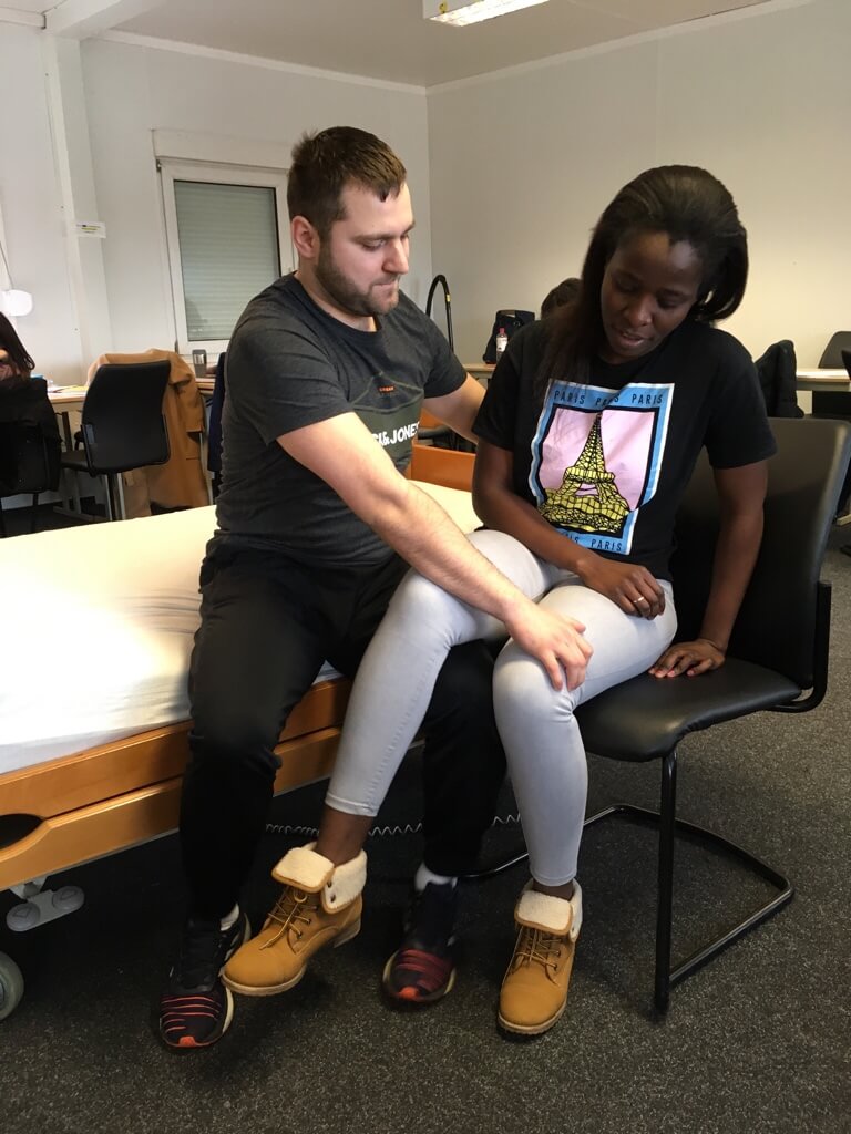 Woche der Kinästhetik - Pflegefachschule Hannover (PFSH)